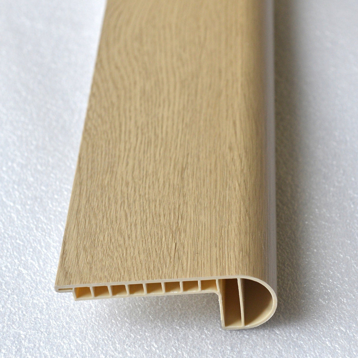 Vinyl Moldings - Ultimate Collection - Oak Natural – BuildDirect Canada